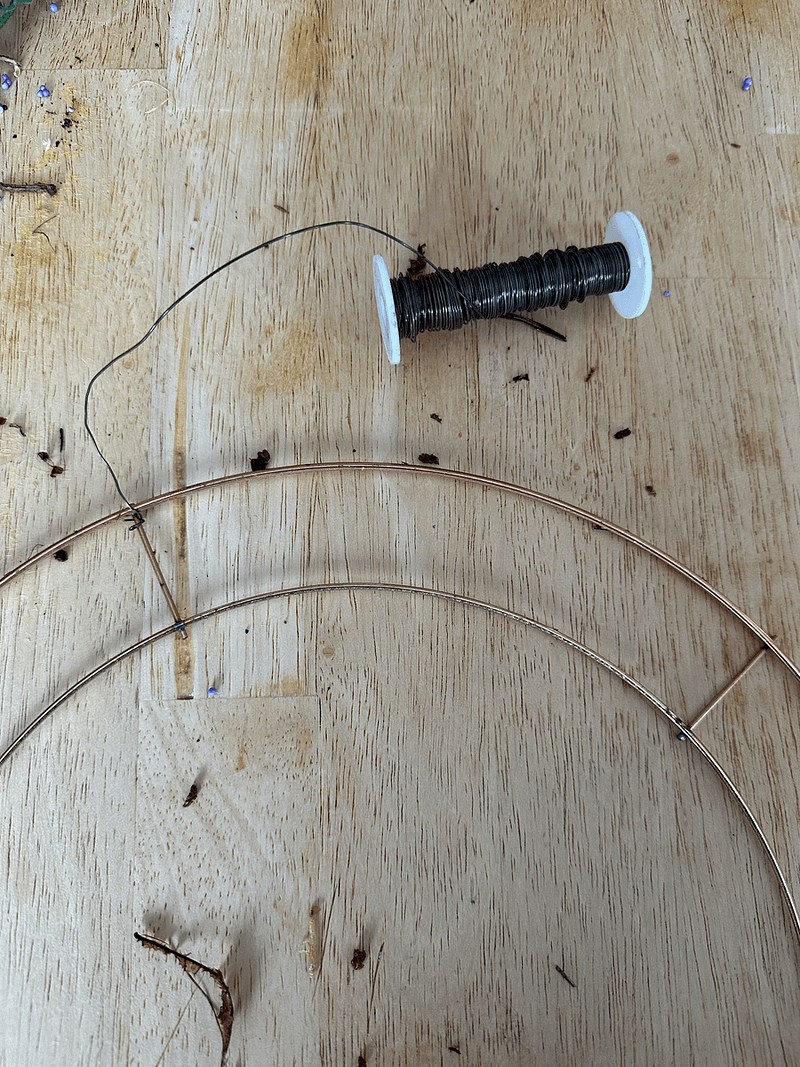 How to make a spring wreath - Life with Jo